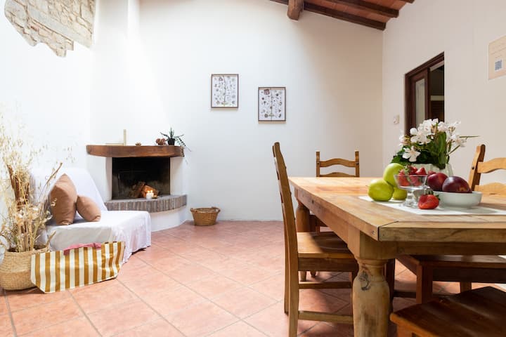 7 Min Cantina Antinori | Pool | Casa Sala & Pepe - Radda in Chianti