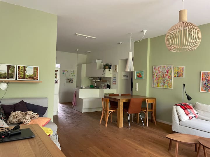 4 Rooms, 100 M2, Terrace, Great Location, Modern - Berlin