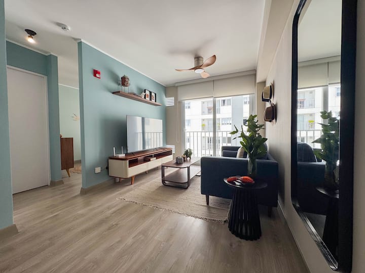 Folkloric 2br Apt. In Miraflores @Altohost - Lima