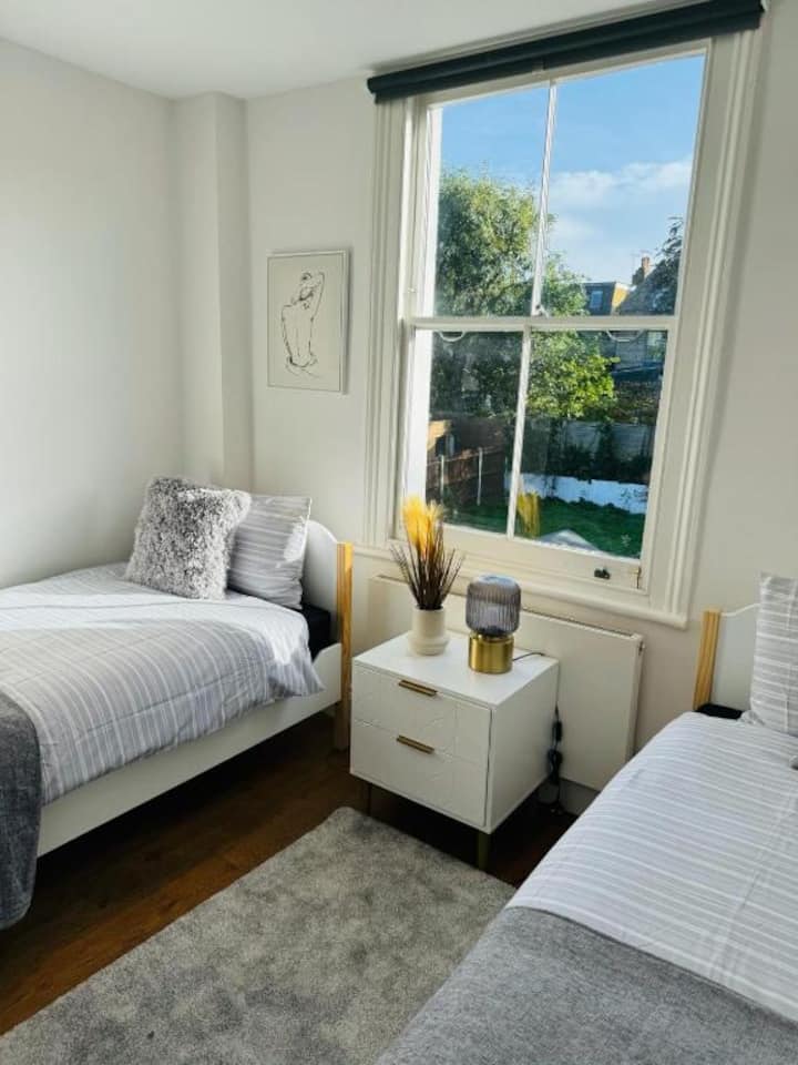 Stunning 3 Bedrooms Flat In Chiswick 37 - Kingston-upon-Thames
