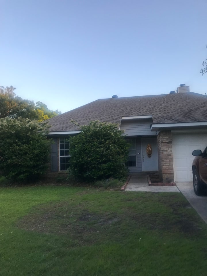 Lovely House In Spectacular Area - Slidell, LA