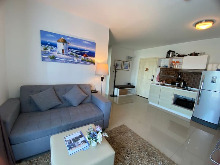 Hua Hin 2 Bedroom 2 Bathroom Sea View - 25th Floor - Hua Hin