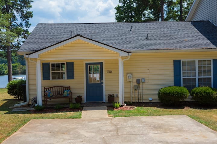 Cozy Cottage On Lake Oconee - Eatonton, GA