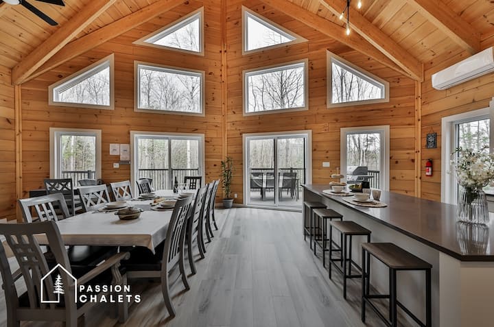 Chalet Le Boisé - Spa / Accès Lac / Foyers - Rawdon