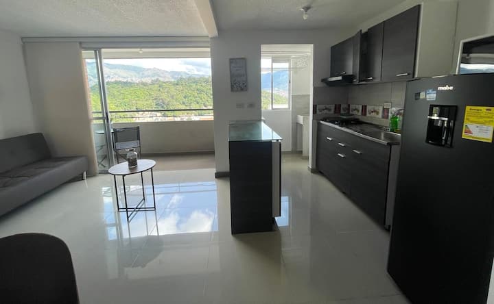 Cozy Apartment-amazing View - Medellín, Colombia