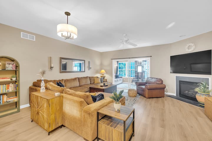 Cozy & Serene Townhouse Retreat - Rehoboth Beach, DE