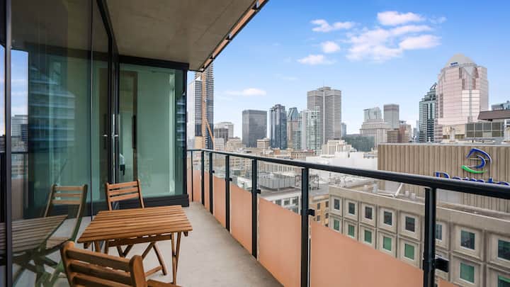 Luxury In Heart Of Mtl 1902: Metro/gym/pool Access - Montréal, QC