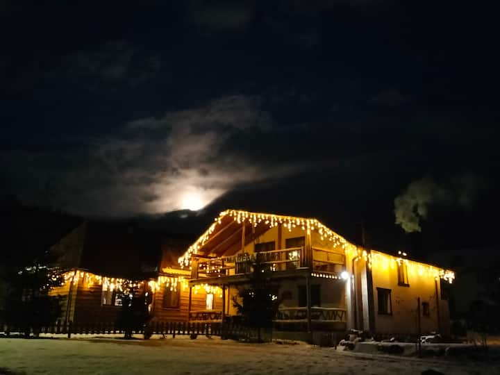 Cabana Mareea  Cu Ciubar -Lunca Bradului - Lunca Bradului