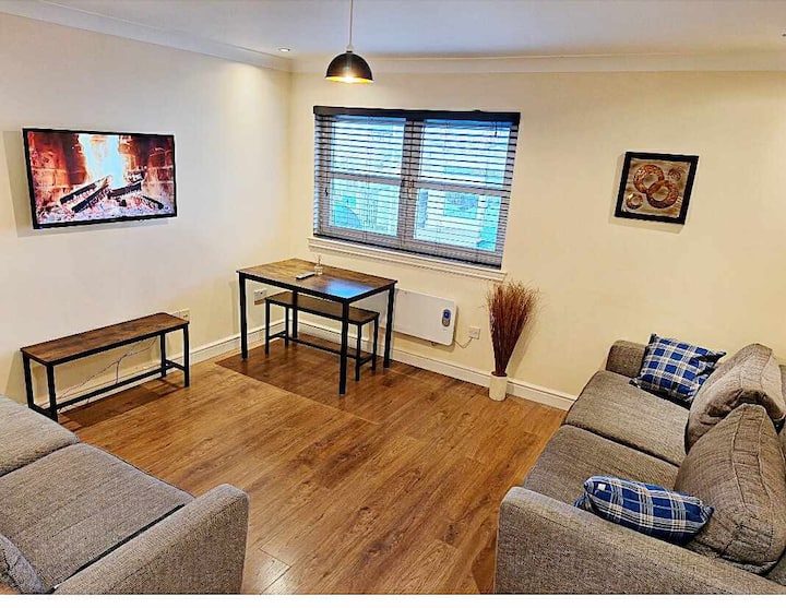 35 Mins To Edinburgh By Train,bus Or Car + Parking - Dunfermline