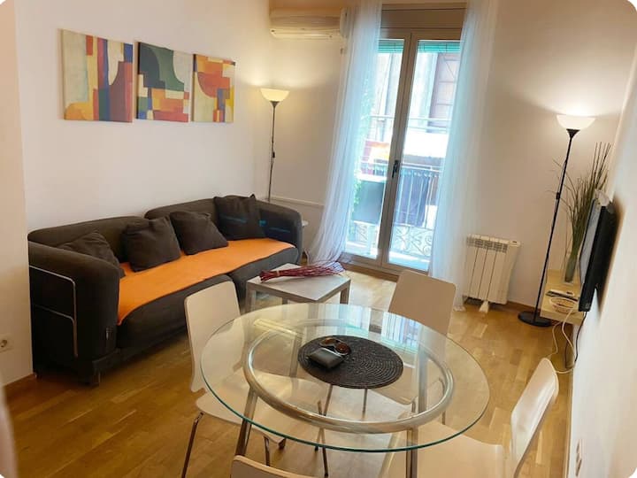 Chic Sant Pere , Barcelona, Great Location! - Barcelona