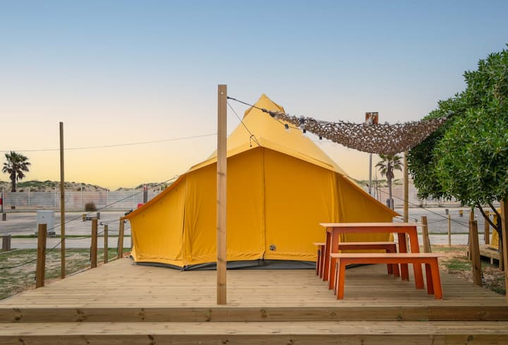Superior Glamping Tent For 4 Pax - Faro