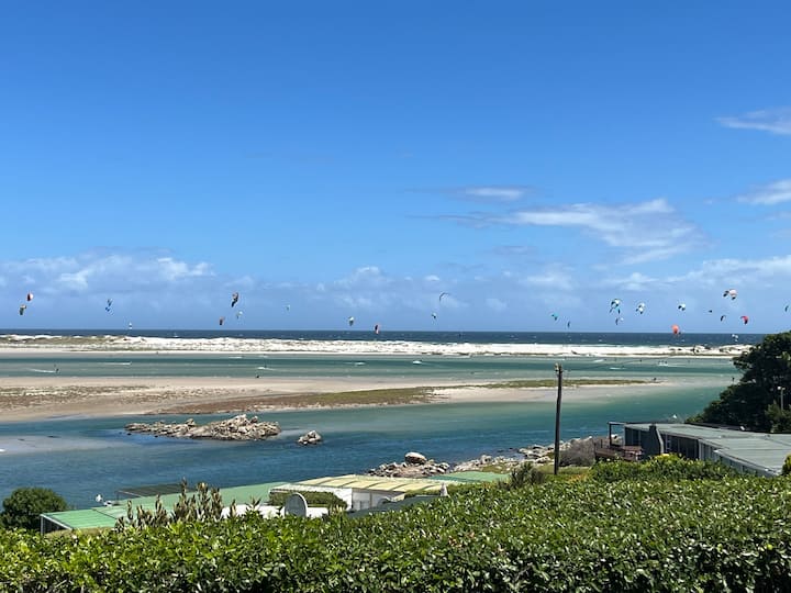 Fantastic Spot With Great Views - Hermanus