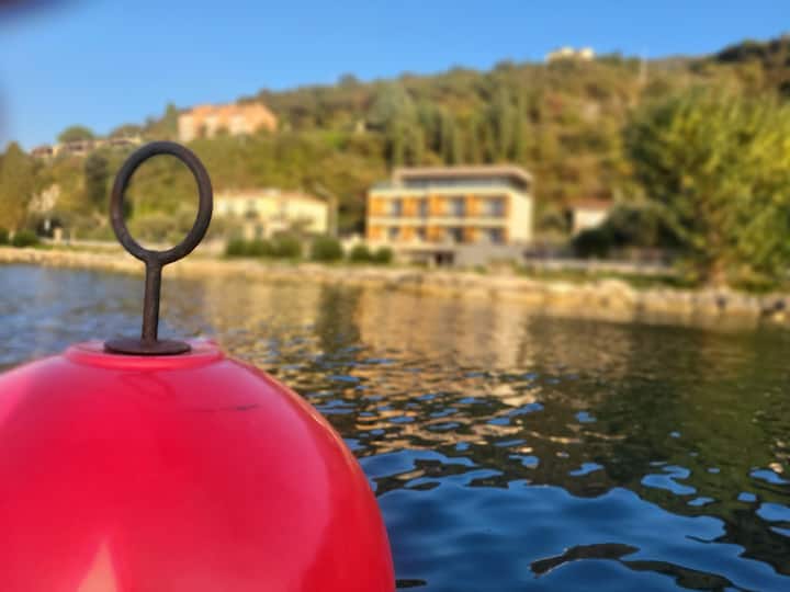 Attilio Lake Suites - Dependance Oxidium Blue - Lake Garda