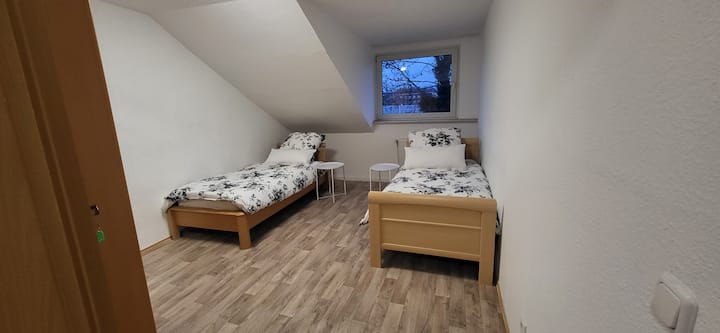 Schönes Zimmer In Der Wohnung Zc - Gelsenkirchen