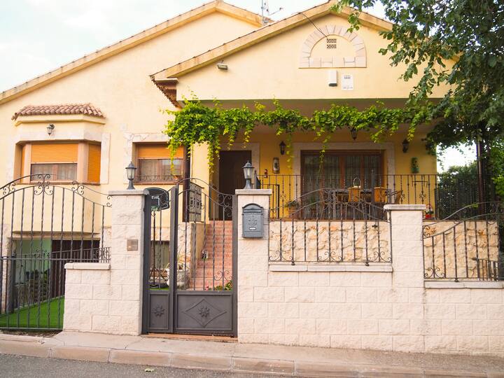 Casa Rural Rincones De Albares. - Mondéjar