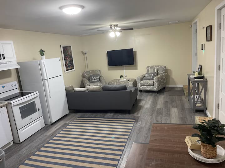 Beautiful, Cozy, 3 Bedroom, 2 Bathroom - Fairhope