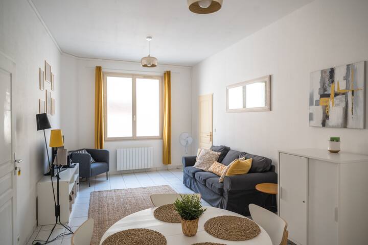 Maison De Léa, Spacieuse Pour 4, Plein Centre - Bergerac