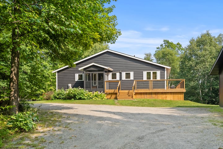 The North Retreat - Ontario 60