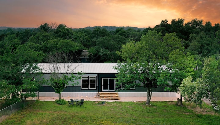 Lone Star Casita - Austin Zoo, Austin