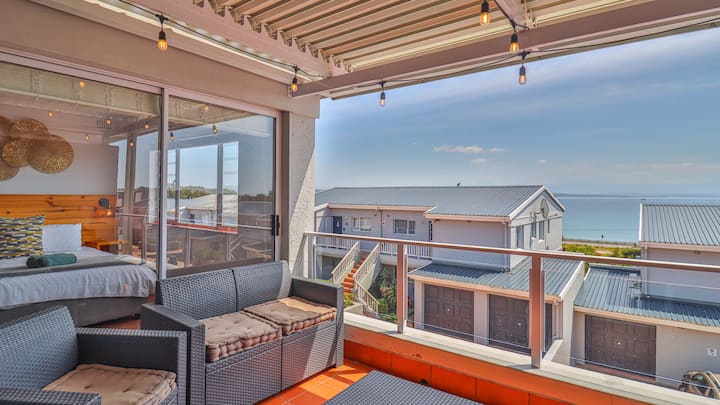 Sea Views At De Bakke Blues - Mosselbaai