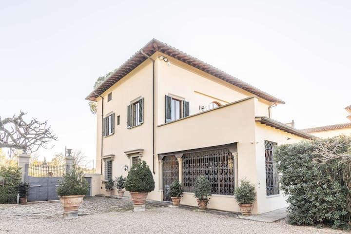 La Magione Degli Alighieri - Fiesole