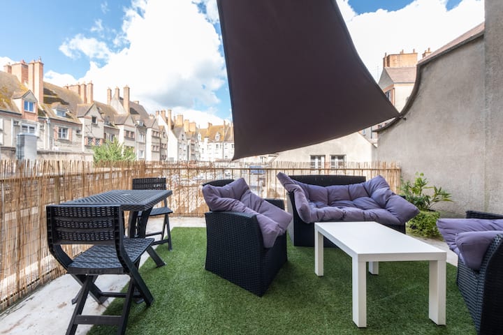 Le Saint Louis 1 -Studio- Terrasse- Centre Ville - ibis Styles Gien