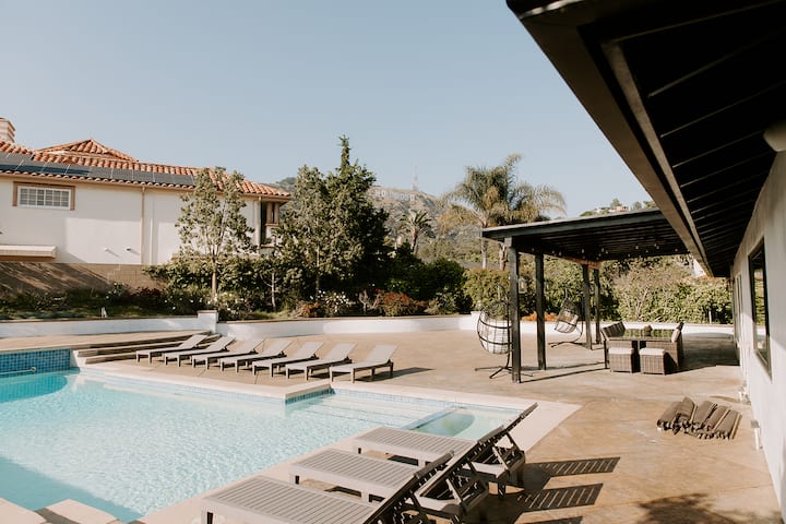 Stunning Hollywood Hills Oasis - Beverly Hills, CA