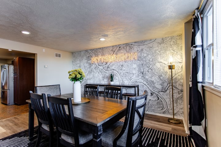 Spacious Home | Perfect For Families Or Groups - Pittsburgh