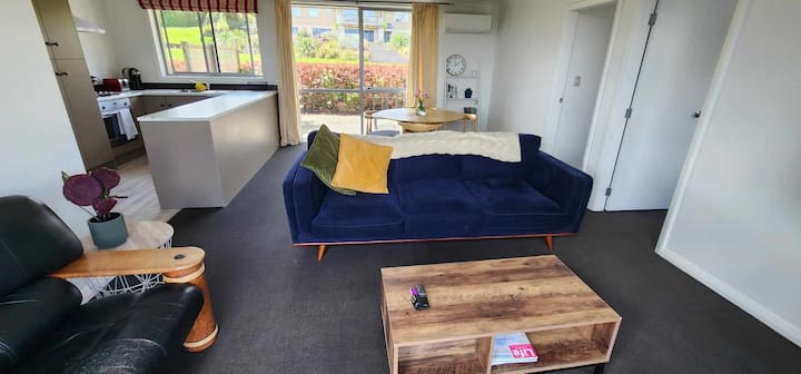 Cambridge Guest House - 'Maungakawa Village' - Cambridge