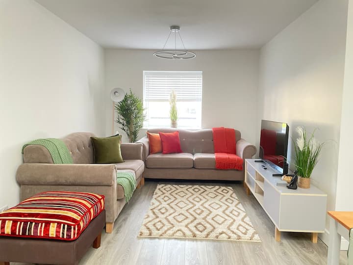 Stylish 2 Bedroom Flat In Bicester - Bicester