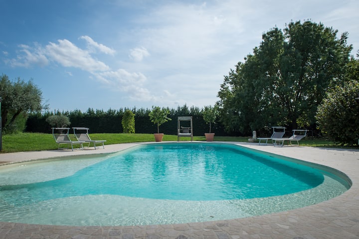 Camera Matrimoniale Rossa - Villa Cardinala - Ravenna
