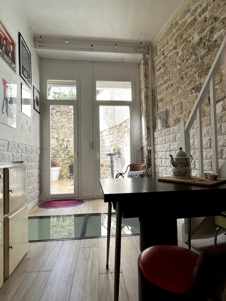 Grand Triplex Calme Avec Cour Privée - Paris 10e Arrondissement