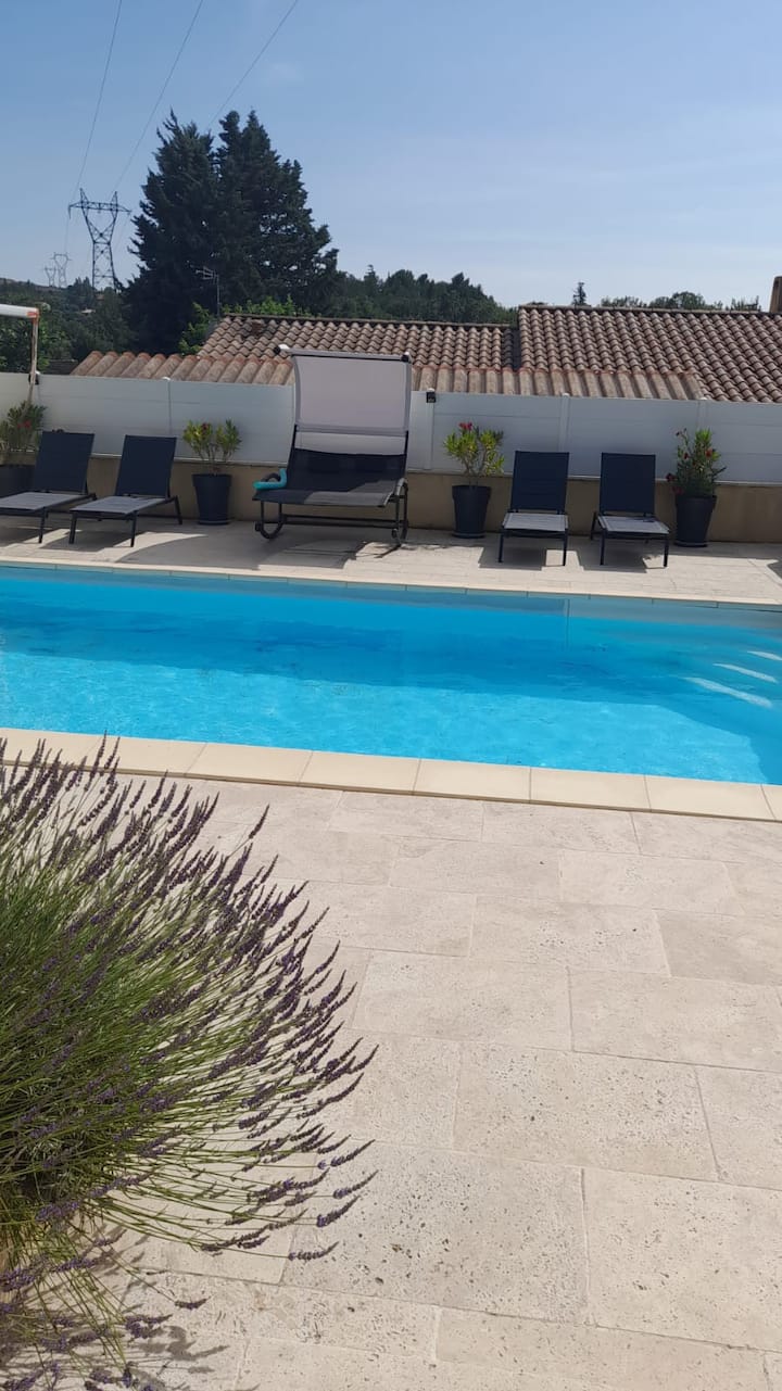 Studio Sympa En Provence Piscine Et Parking Privé - Manosque