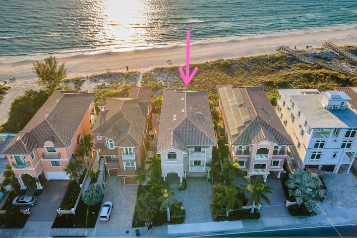 Sunset Beach Palace In Treasure Island, Beachfront - St. Pete Beach, FL