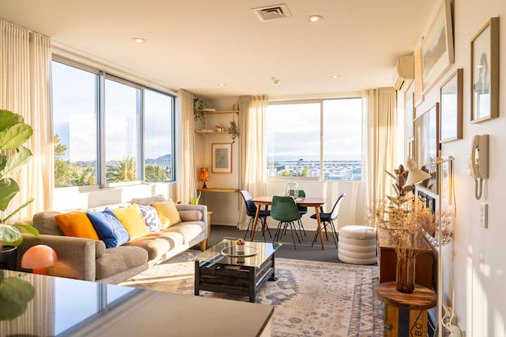 Charming Apartment Incl X2 Secure Car Parks - Auckland