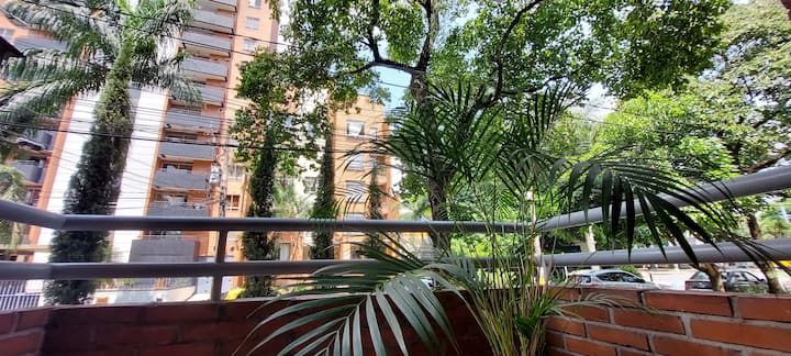 Room With Balcony In The Laureles District - Medellín, Colombia