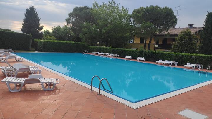 Appartamento Vista Lago Con Piscina - Sirmione