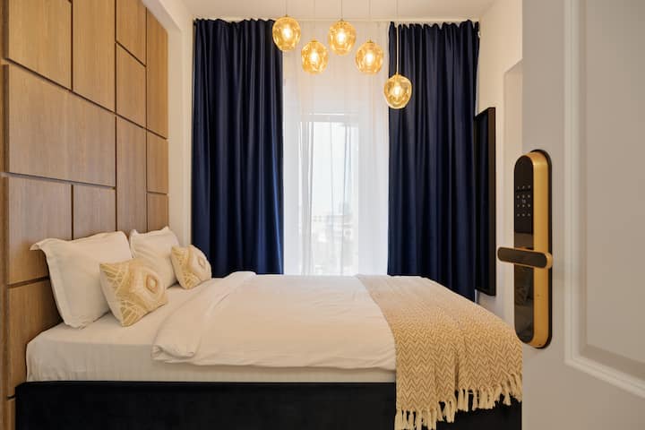 Royal - Luxury Apartment B - Bukarest