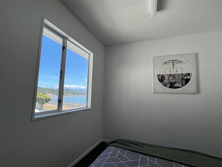 Kaikoura Seaside Lodge Room #11 - Kaikōura