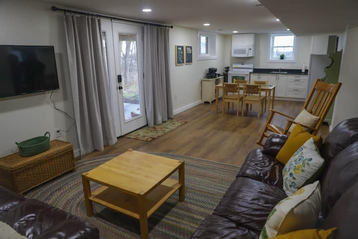 Pitt Upper Campus Getaway - Pittsburgh