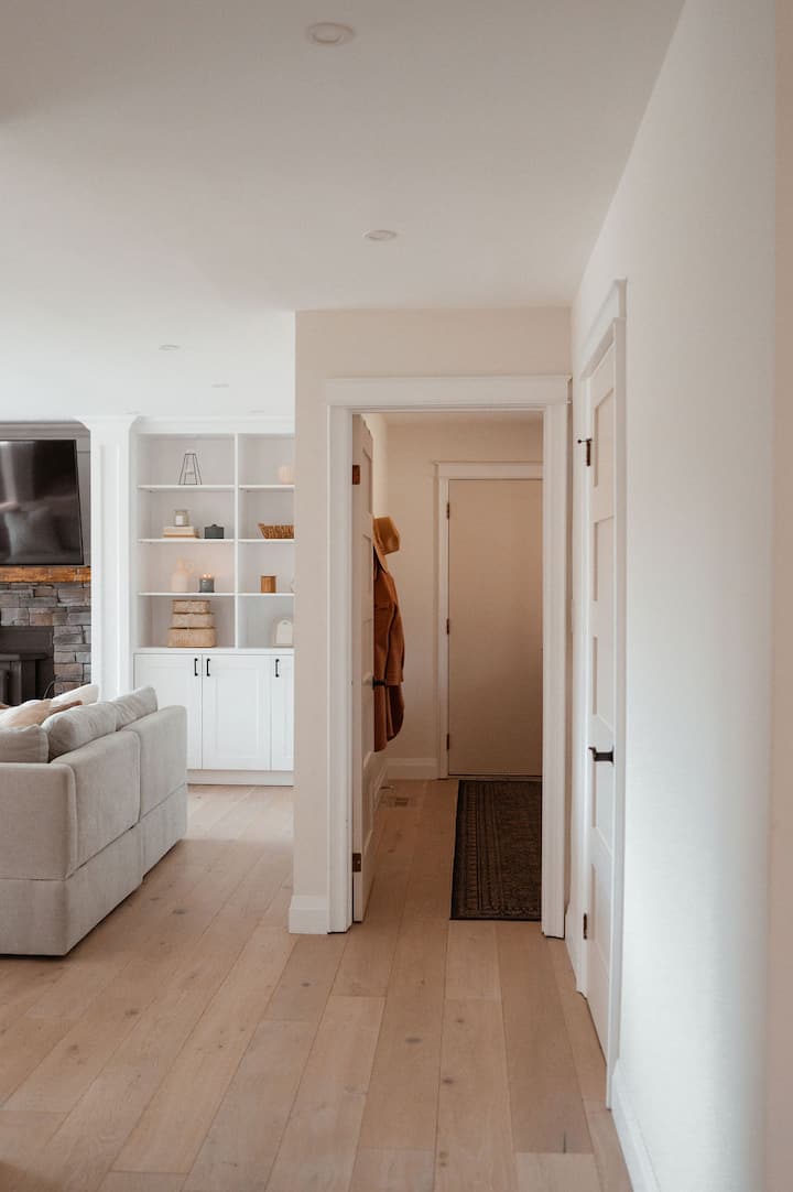 Luxury 6 Bdrm Home In Waterdown - Burlington