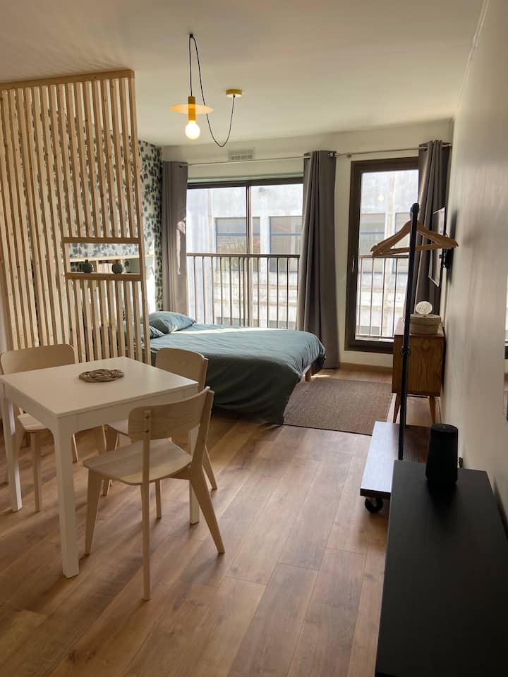 Studio Lumineux Rénové à Neuf - Vieux Port - La Rochelle