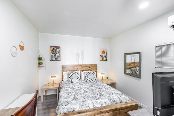 Renovated Studio By Dtla Pet Ok - 阿罕布拉