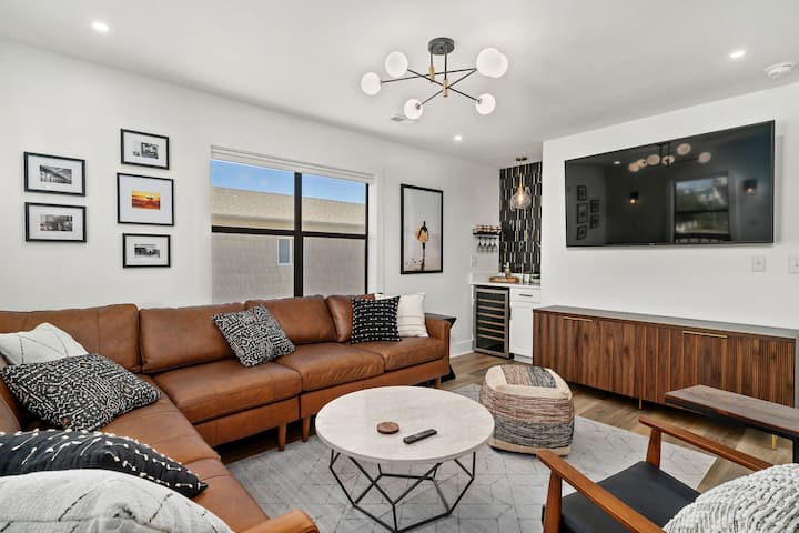 Modern Beach Bungalow - Surf City, NC