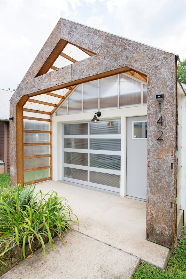 Lexington York Hideaway - Lexington, KY