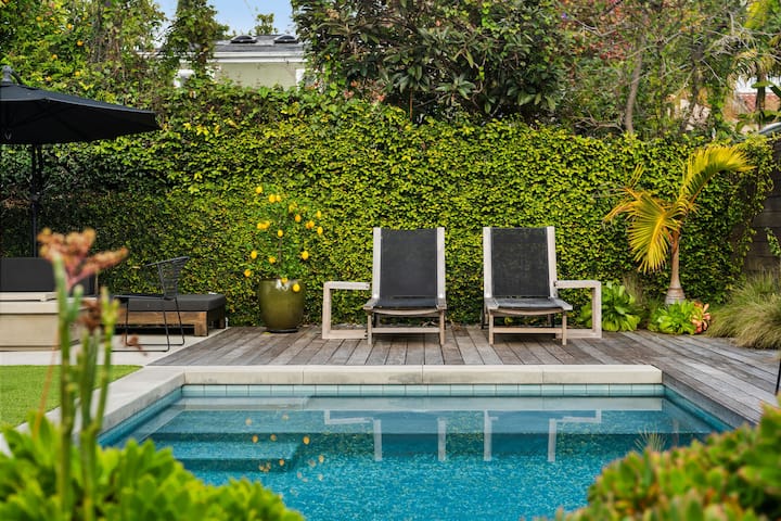 The Venice Edge – Luxury Architectural Retreat - Venice Beach, CA