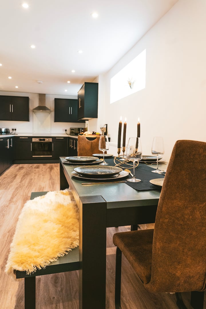 Tunstall House - Cheltenham