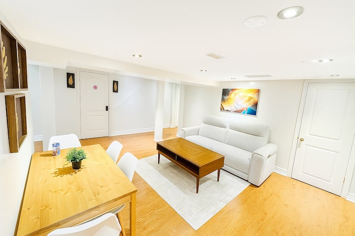 2br Cozy Unit | Kitchen | Spacious Stay | Airport - Wet 'n' Wild Toronto