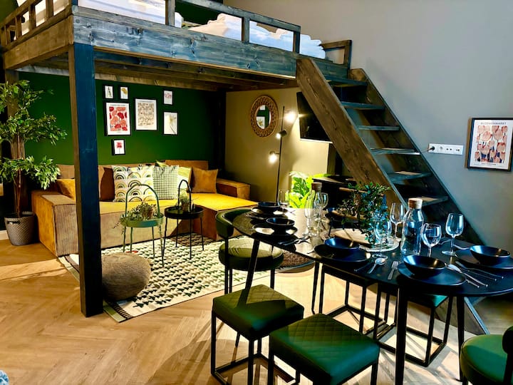 Spacious & Modern Apt Am Treptower Park - Berlin