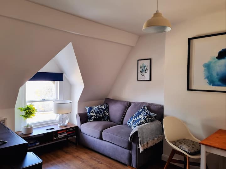 Cosy One-bed Apartment By The Sea - Ilfracombe